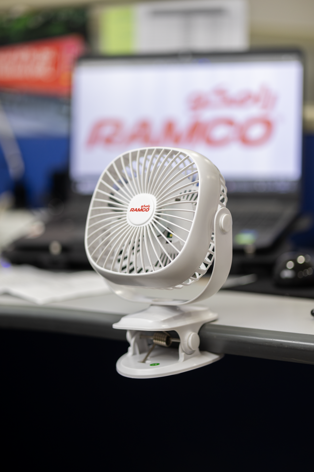 مروحة قابلة للشحن - RF-405DC - Ramco